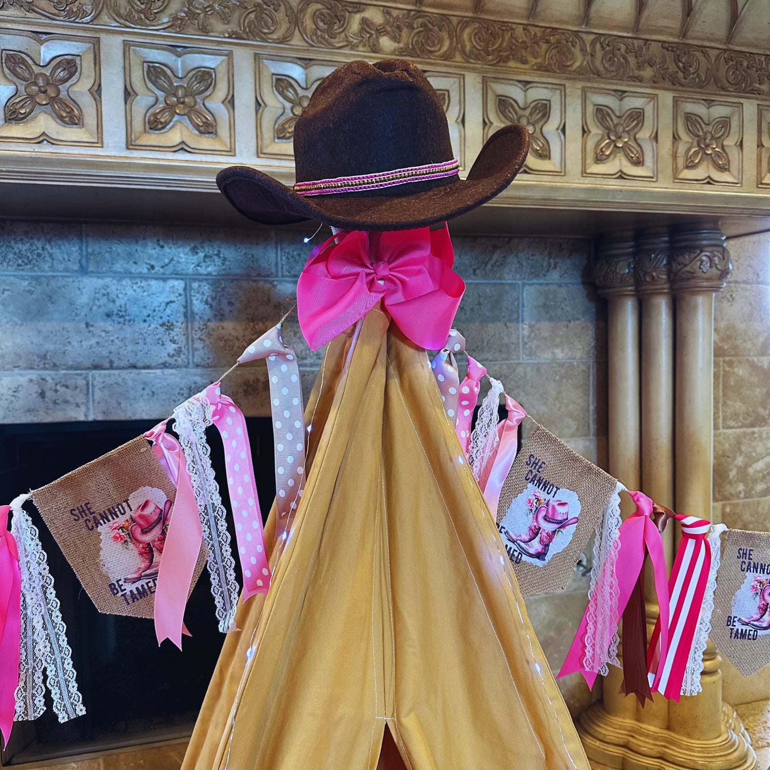 Cowgirl Birthday Party Supplies Box – Chicky Chicky Bling Bling